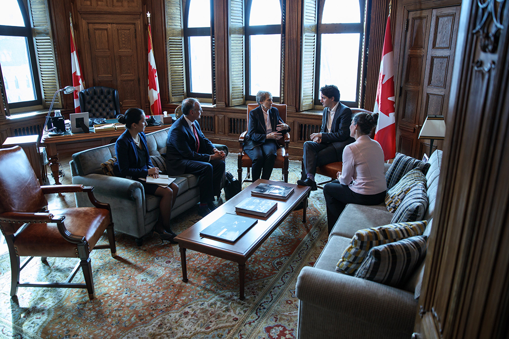 Prime Minister Justin Trudeau, Minister Kirsty Duncan and MP Rob ...