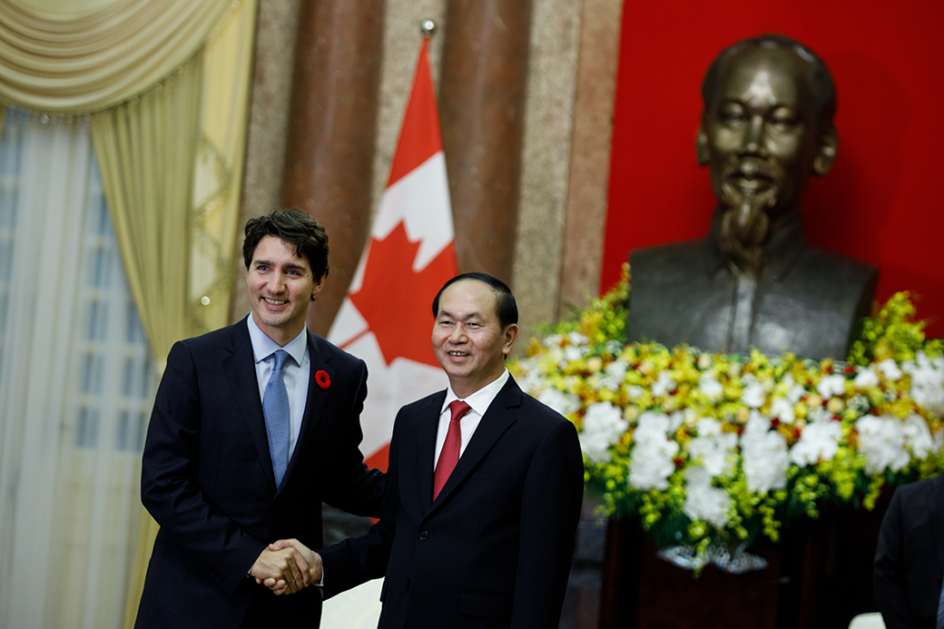 Prime Minister Justin Trudeau meets with the President of Vietnam, Trần ...