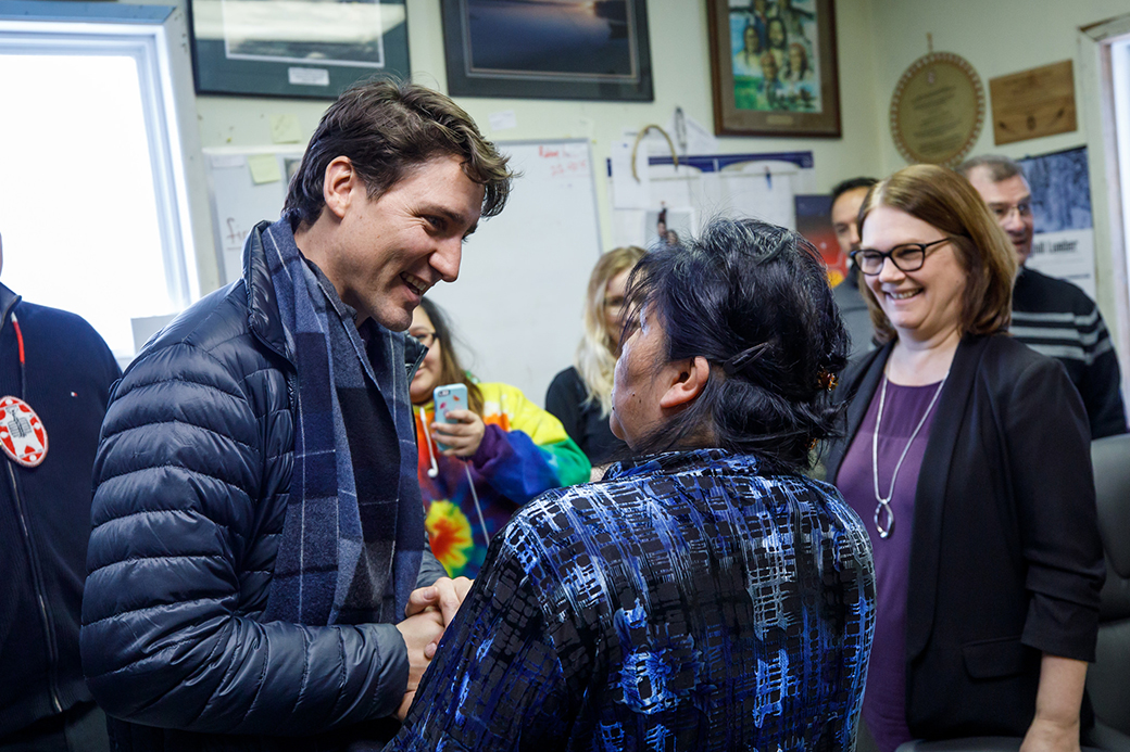 Prime Minister Justin Trudeau meets with the Chief and the Council of ...