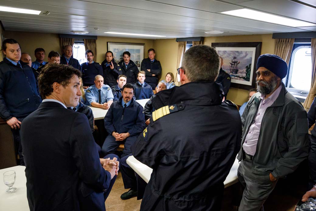Prime Minister Justin Trudeau visits the Canadian Coast Guard Ship Sir ...