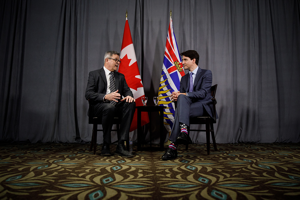 Prime Minister Justin Trudeau meets with Mayor Ken Christian in ...