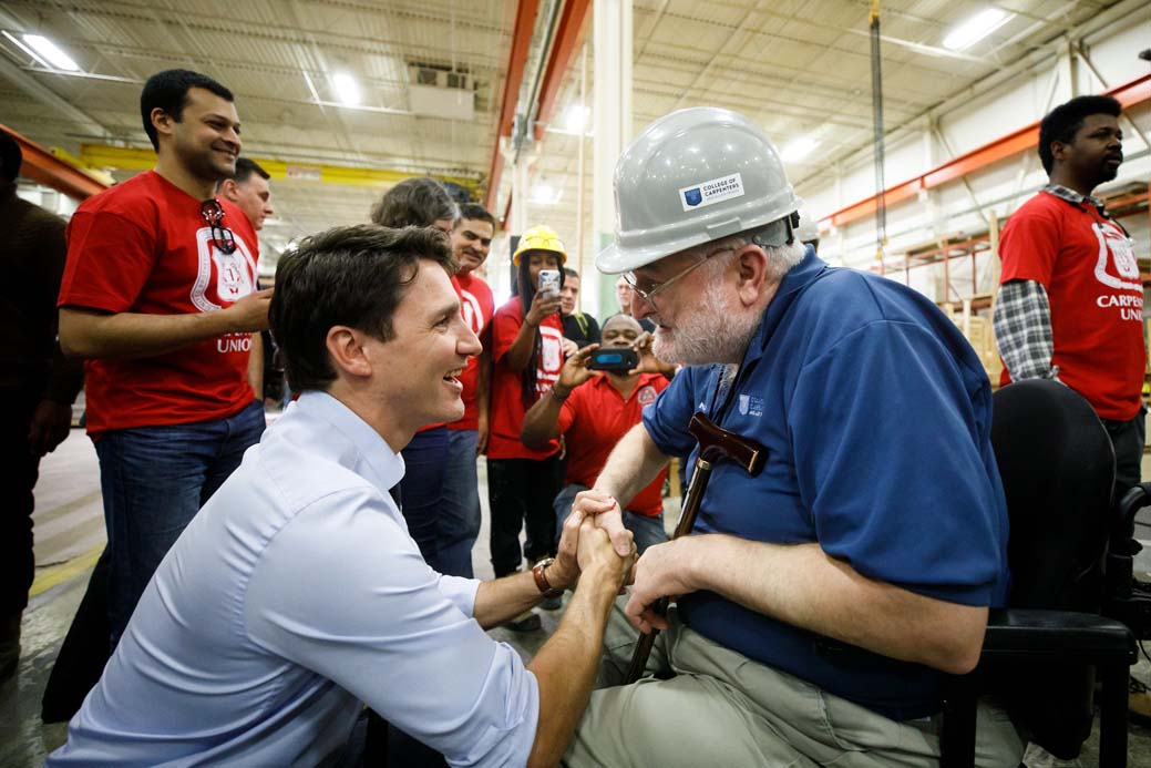 Prime Minister Trudeau visits the College of Carpenters and Allied ...