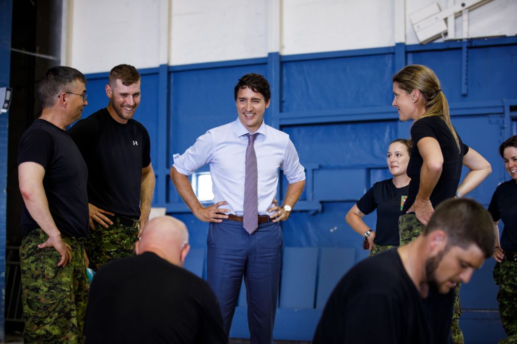 Prime Minister Justin Trudeau meets with Canadian Armed Forces members ...